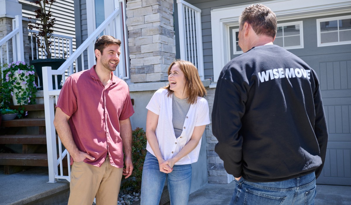 Furniture Movers Service at Low-Cost | Fixed Prices